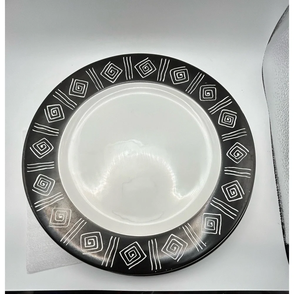 Sakura | Dining | Sakura Sphinx Sue Zipkin Dinner Plates Set Of 2 ...